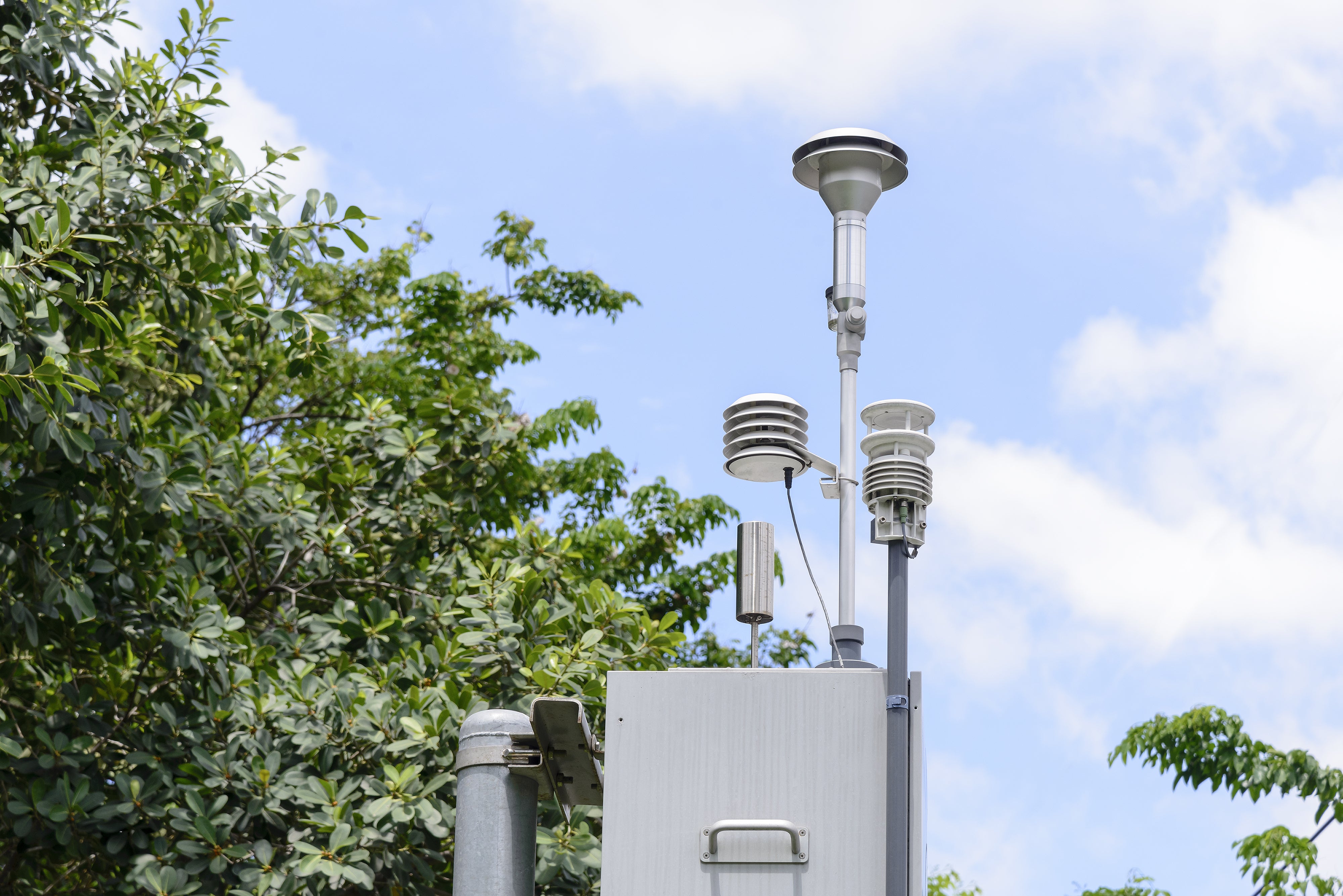 Groundbreaking Air Monitoring Initiative Demonstrates Commitment to Safety